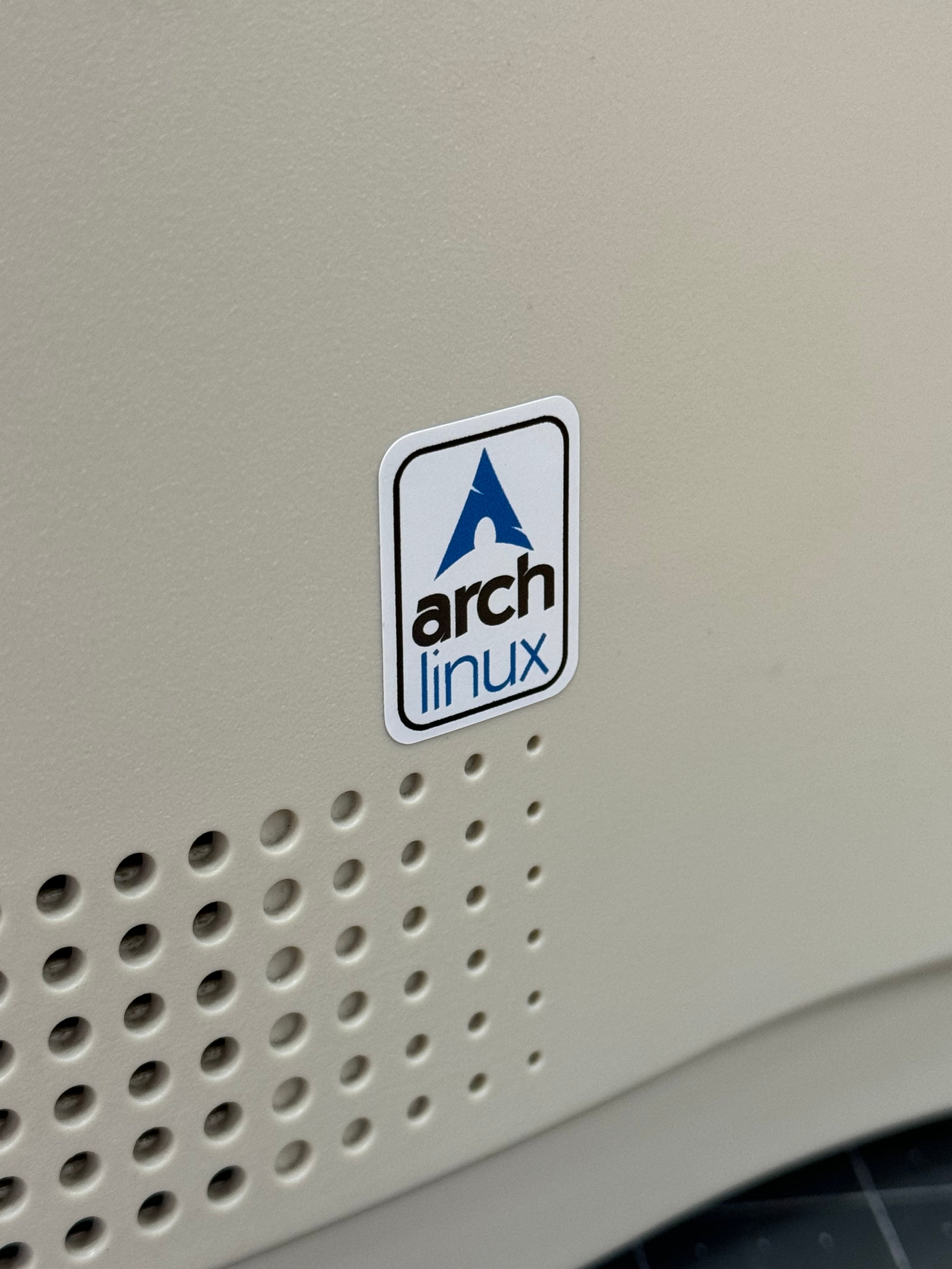 Arch Linux Logo Case Badge Sticker - White – Geekenspiel