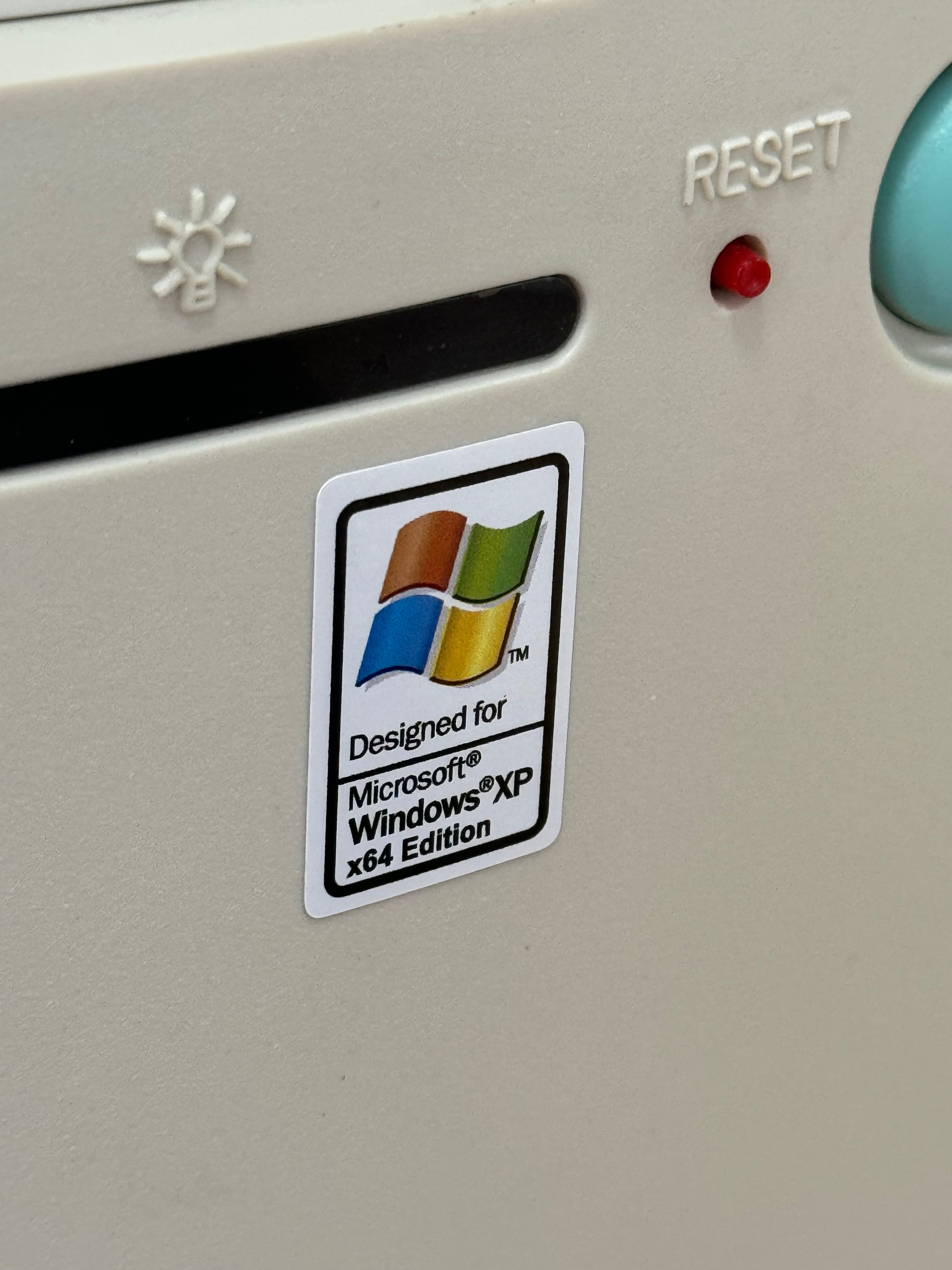 Windows XP V2 x64 Edition 64-bit Case Badge Sticker - White – Geekenspiel