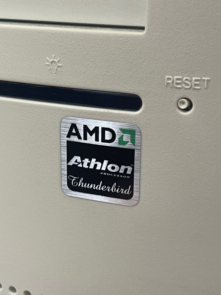 AMD Athlon "Thunderbird" Case Badge Sticker - Metallic SQ – Geekenspiel