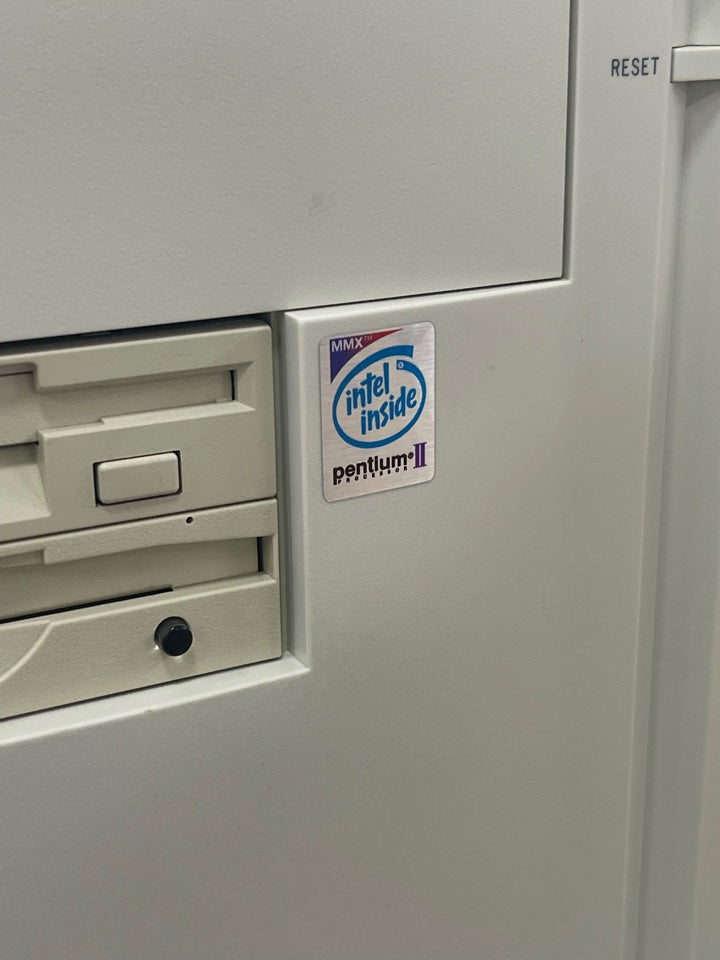 Pentium II Case Badge Sticker - Metallic – Geekenspiel